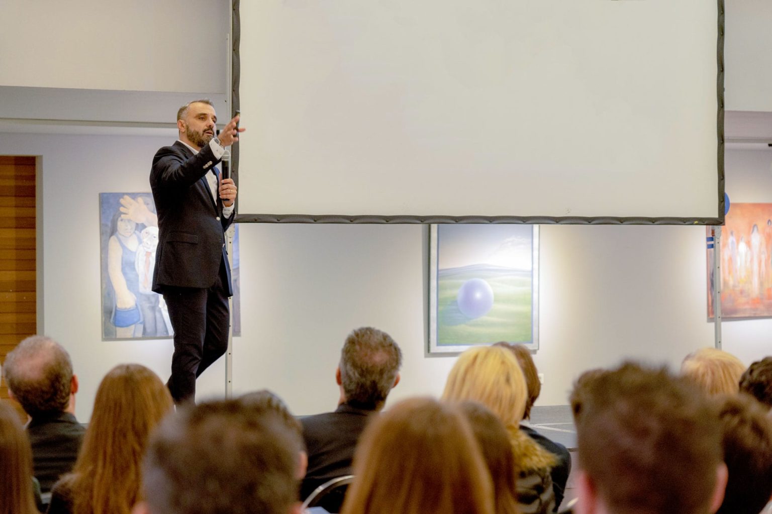 Labora - Κατάκτησε το μέλλον που σου αξίζει